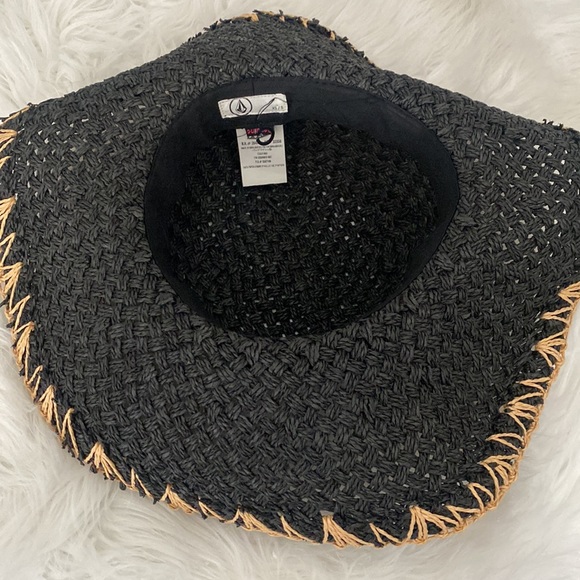 Volcom | Accessories | Volcom Straw Hat Style Im Charmed Hat New | Poshmark